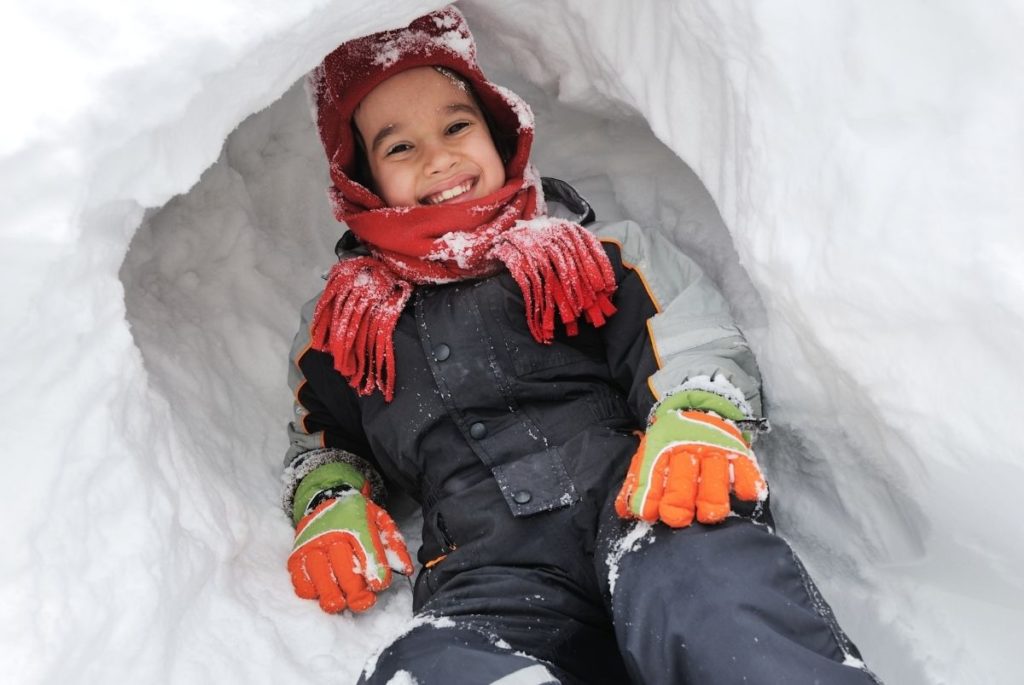 9 creative ideas for outdoor winter playdates - ParentsTogether