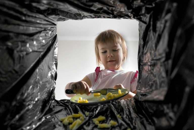 6 things parents can do at home to reduce food waste - ParentsTogether