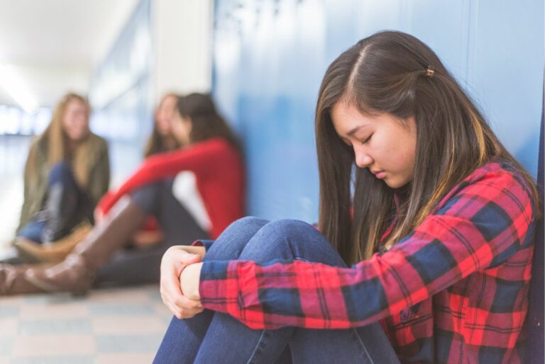 How to help your child deal with social exclusion - ParentsTogether