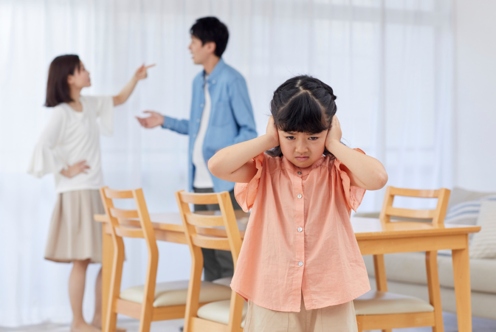 How to recognize — and heal from — toxic family dynamics - ParentsTogether